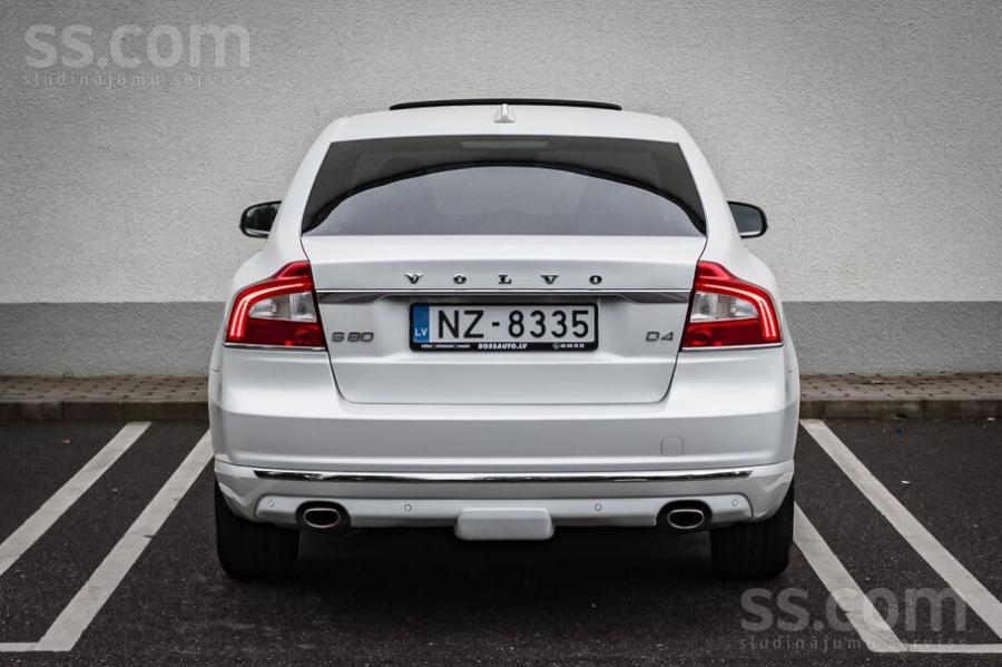White Volvo S80 2014 in Riga, with an engine capacity of 2.00 L and mileage of 0 thousand km for 8950 €, photo 5 on AUTOMOTO.COM.LV