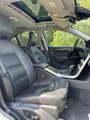 Balts Volvo S80 2015 Kauņa, ar dzinēja tilpumu 1.97 L un nobraukumu 235 tūkst. km par 8700 €, foto 9 vietnē AUTOMOTO.COM.LV