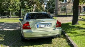 Dzeltens Volvo S80 2005 Jelgava, ar dzinēja tilpumu 2.40 L un nobraukumu 368 tūkst. km par 1100 €, foto 4 vietnē AUTOMOTO.COM.LV