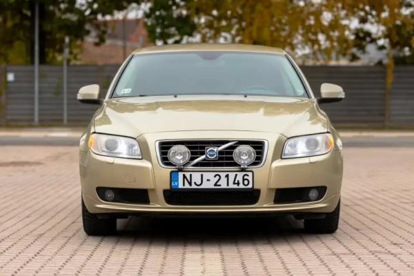 Dzeltens Volvo S80 2007 Jelgava, ar dzinēja tilpumu 2.40 L un nobraukumu 332 tūkst. km par 5300 €, foto 2 vietnē AUTOMOTO.COM.LV