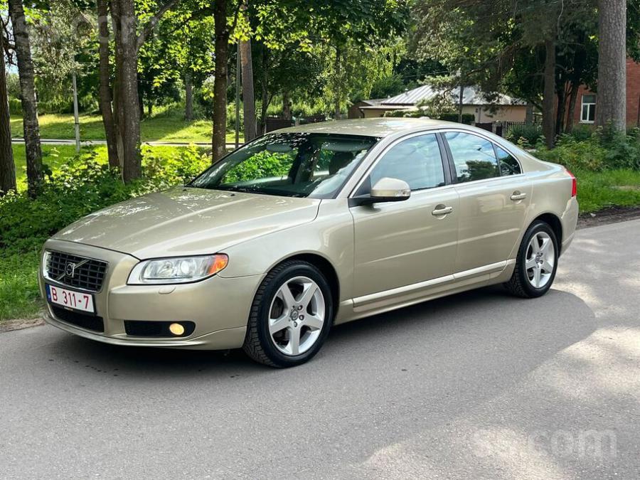 Yellow Volvo S80 2007 in Riga, with an engine capacity of 2.40 L and mileage of 0 thousand km for 3599 €, photo 1 on AUTOMOTO.COM.LV