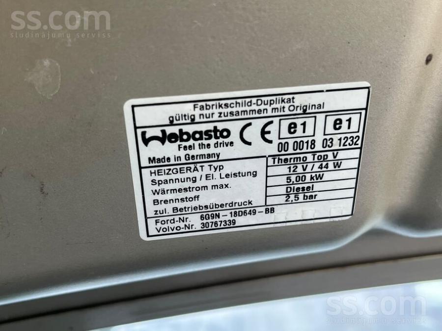 Yellow Volvo S80 2007 in Riga, with an engine capacity of 2.40 L and mileage of 0 thousand km for 3599 €, photo 18 on AUTOMOTO.COM.LV