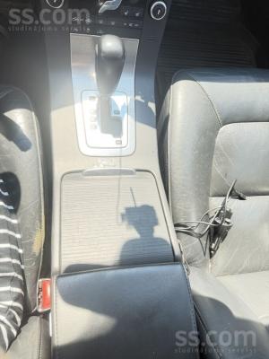 Yellow Volvo S80 2007 in Balvi, with an engine capacity of 2.40 L and mileage of 412 thousand km for 3500 €, photo 17 on AUTOMOTO.COM.LV