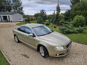 Dzeltens Volvo S80 2007 Rīga, ar dzinēja tilpumu 2.40 L un nobraukumu 379 tūkst. km par 3500 €, foto 7 vietnē AUTOMOTO.COM.LV
