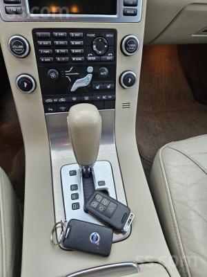 Dzeltens Volvo S80 2007 Rīga, ar dzinēja tilpumu 2.40 L un nobraukumu 379 tūkst. km par 3500 €, foto 21 vietnē AUTOMOTO.COM.LV