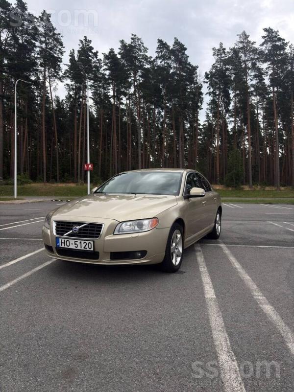 Dzeltens Volvo S80 2008 Rīga, ar dzinēja tilpumu 2.50 L un nobraukumu 265 tūkst. km par 3600 €, foto 1 vietnē AUTOMOTO.COM.LV