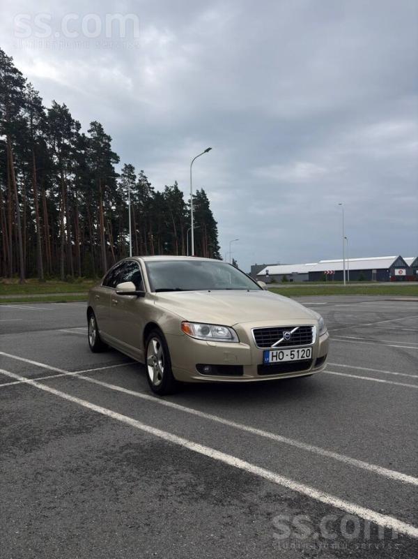Dzeltens Volvo S80 2008 Rīga, ar dzinēja tilpumu 2.50 L un nobraukumu 265 tūkst. km par 3600 €, foto 3 vietnē AUTOMOTO.COM.LV