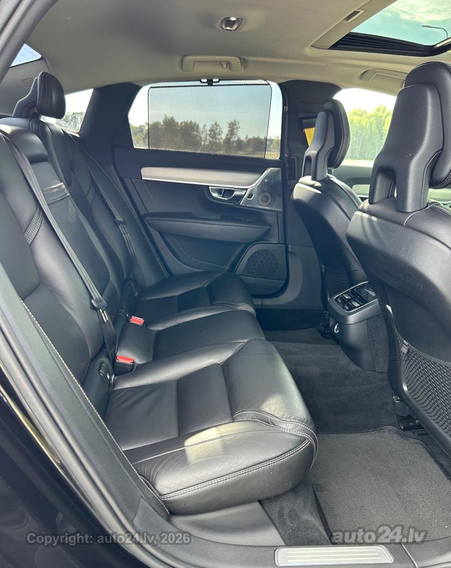 Melns Volvo S90 2016 Tallina, ar dzinēja tilpumu 2.00 L un nobraukumu 229 tūkst. km par 18499 €, foto 13 vietnē AUTOMOTO.COM.LV