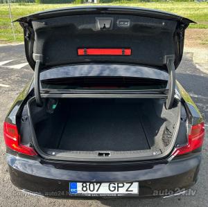 Melns Volvo S90 2016 Tallina, ar dzinēja tilpumu 2.00 L un nobraukumu 229 tūkst. km par 18499 €, foto 14 vietnē AUTOMOTO.COM.LV