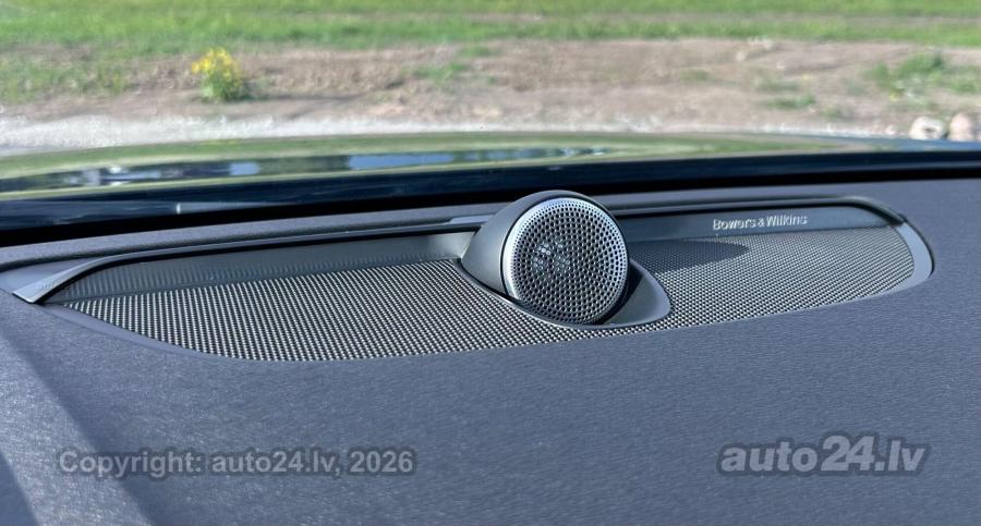 Melns Volvo S90 2016 Tallina, ar dzinēja tilpumu 2.00 L un nobraukumu 229 tūkst. km par 18499 €, foto 28 vietnē AUTOMOTO.COM.LV