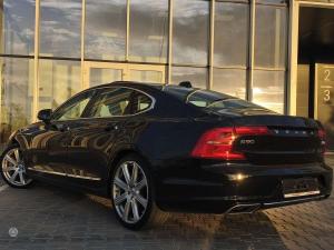 Melns Volvo S90 2016 Viļņa, ar dzinēja tilpumu 2.00 L un nobraukumu 170 tūkst. km par 21000 €, foto 16 vietnē AUTOMOTO.COM.LV