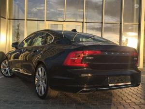 Melns Volvo S90 2016 Viļņa, ar dzinēja tilpumu 2.00 L un nobraukumu 170 tūkst. km par 21000 €, foto 17 vietnē AUTOMOTO.COM.LV
