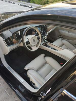 Melns Volvo S90 2016 Viļņa, ar dzinēja tilpumu 2.00 L un nobraukumu 170 tūkst. km par 21000 €, foto 24 vietnē AUTOMOTO.COM.LV