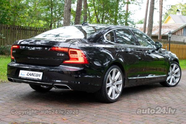Вольво С90 2016 в Таллин на AUTOMOTO.COM.LV Черный Вольво С90 2016 в Таллин, объемом двигателя 2.00 л и пробегом 173 тыс. км за 22990 €, фото 3 на AUTOMOTO.COM.LV