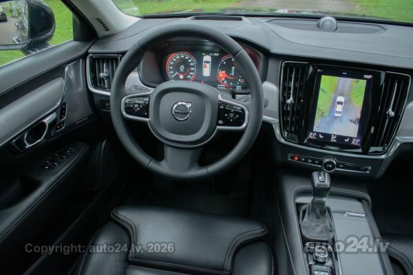 Вольво С90 2016 в Таллин на AUTOMOTO.COM.LV Черный Вольво С90 2016 в Таллин, объемом двигателя 2.00 л и пробегом 173 тыс. км за 22990 €, фото 4 на AUTOMOTO.COM.LV