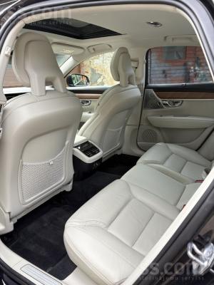 Black Volvo S90 2016 in Riga, with an engine capacity of 2.00 L and mileage of 291 thousand km for 15000 €, photo 6 on AUTOMOTO.COM.LV