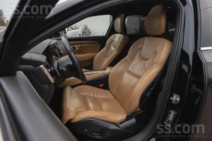 Melns Volvo S90 2016 Jelgava, ar dzinēja tilpumu 2.00 L un nobraukumu 287 tūkst. km par 17900 €, foto 14 vietnē AUTOMOTO.COM.LV