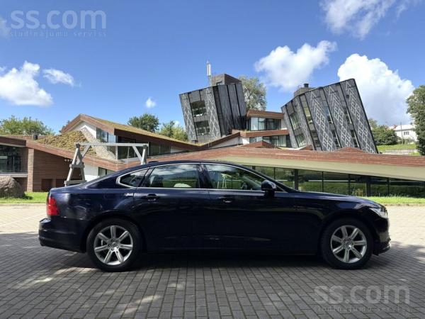 Black Volvo S90 2017 in Rezekne, with an engine capacity of 2.00 L and mileage of 271 thousand km for 12490 €, photo 6 on AUTOMOTO.COM.LV