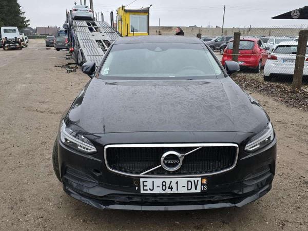 Melns Volvo S90 2017 Tauragė, ar dzinēja tilpumu 2.00 L un nobraukumu 112 tūkst. km par 10500 €, foto 7 vietnē AUTOMOTO.COM.LV