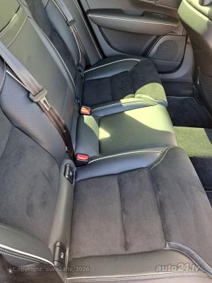 Melns Volvo S90 2017 Kerdla, ar dzinēja tilpumu 2.00 L un nobraukumu 71 tūkst. km par 25000 €, foto 16 vietnē AUTOMOTO.COM.LV
