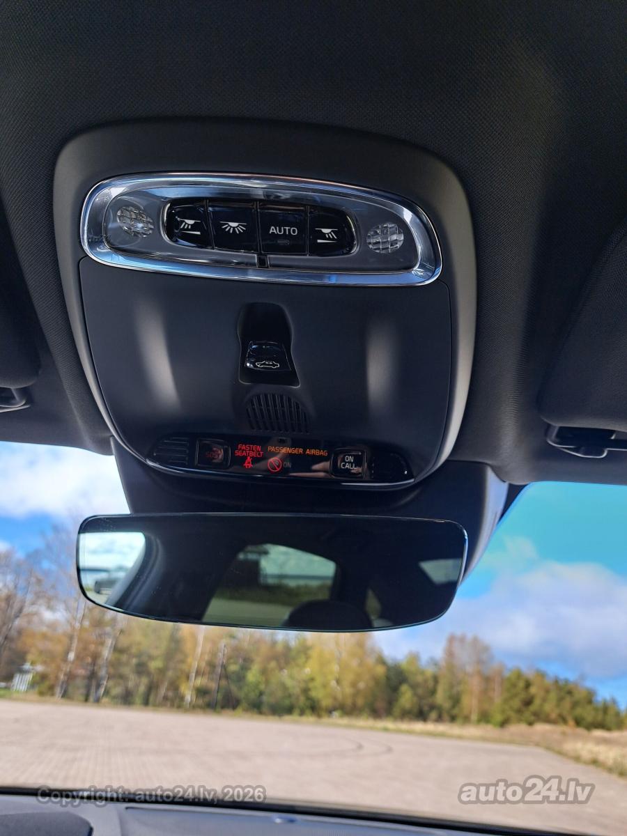 Melns Volvo S90 2017 Kerdla, ar dzinēja tilpumu 2.00 L un nobraukumu 71 tūkst. km par 25000 €, foto 22 vietnē AUTOMOTO.COM.LV