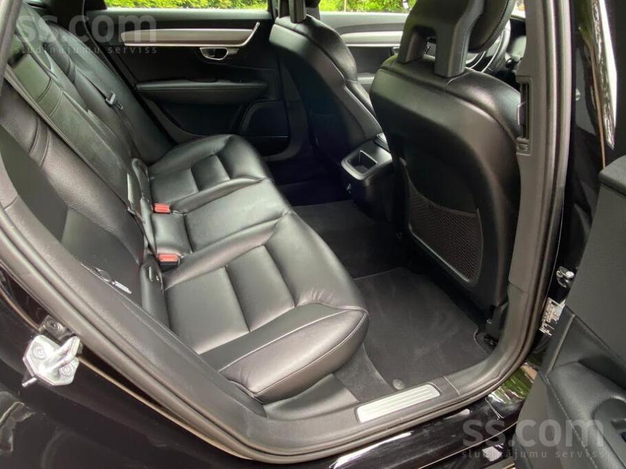 Melns Volvo S90 2017 Cēsis, ar dzinēja tilpumu 2.00 L un nobraukumu 245 tūkst. km par 14200 €, foto 5 vietnē AUTOMOTO.COM.LV