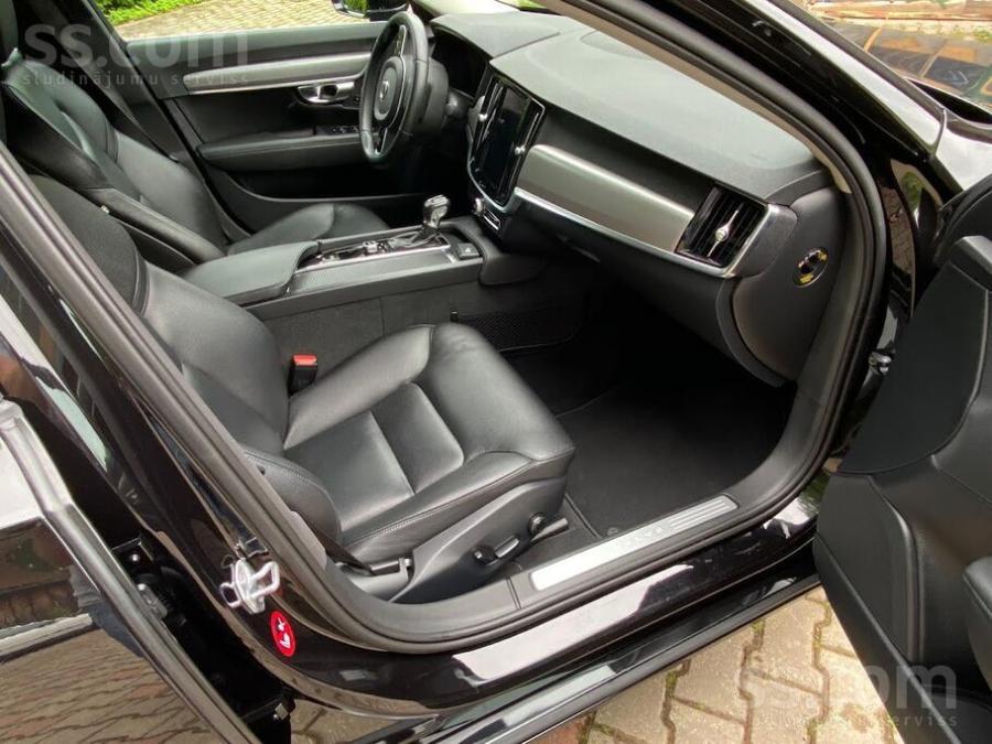 Melns Volvo S90 2017 Cēsis, ar dzinēja tilpumu 2.00 L un nobraukumu 245 tūkst. km par 14200 €, foto 6 vietnē AUTOMOTO.COM.LV