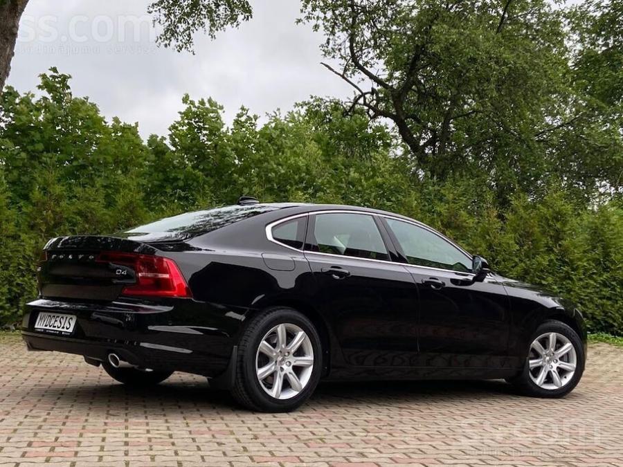 Melns Volvo S90 2017 Cēsis, ar dzinēja tilpumu 2.00 L un nobraukumu 245 tūkst. km par 14200 €, foto 7 vietnē AUTOMOTO.COM.LV