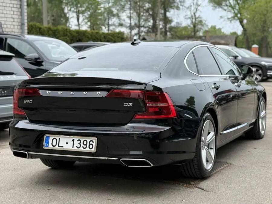 Melns Volvo S90 2017 Rīga, ar dzinēja tilpumu 2.00 L un nobraukumu 193 tūkst. km par 17800 €, foto 5 vietnē AUTOMOTO.COM.LV