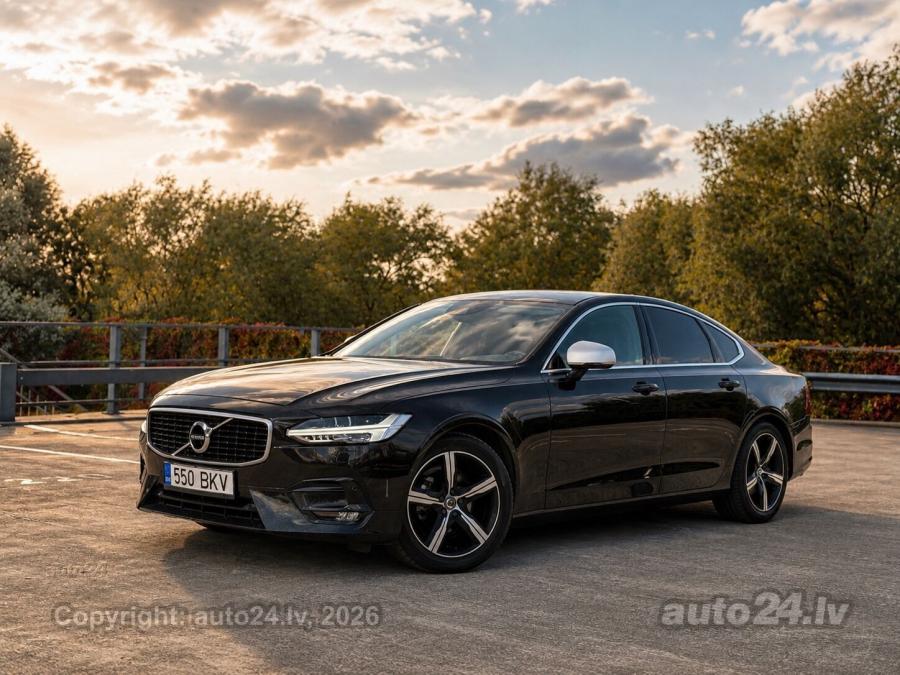Melns Volvo S90 2017 Tartu, ar dzinēja tilpumu 2.00 L un nobraukumu 181 tūkst. km par 16999 €, foto 4 vietnē AUTOMOTO.COM.LV