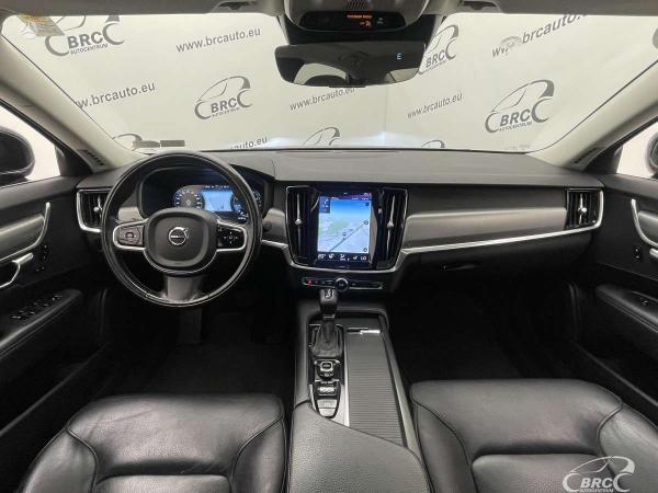 Black Volvo S90 2017 in Vilnius, with an engine capacity of 1.97 L and mileage of 168 thousand km for 14400 €, photo 5 on AUTOMOTO.COM.LV