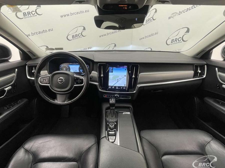 Black Volvo S90 2017 in Vilnius, with an engine capacity of 1.97 L and mileage of 168 thousand km for 14400 €, photo 5 on AUTOMOTO.COM.LV