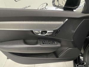 Black Volvo S90 2017 in Vilnius, with an engine capacity of 1.97 L and mileage of 168 thousand km for 14400 €, photo 22 on AUTOMOTO.COM.LV