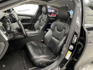 Black Volvo S90 2017 in Vilnius, with an engine capacity of 1.97 L and mileage of 168 thousand km for 14400 €, photo 25 on AUTOMOTO.COM.LV