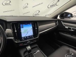 Black Volvo S90 2017 in Vilnius, with an engine capacity of 1.97 L and mileage of 168 thousand km for 14400 €, photo 29 on AUTOMOTO.COM.LV