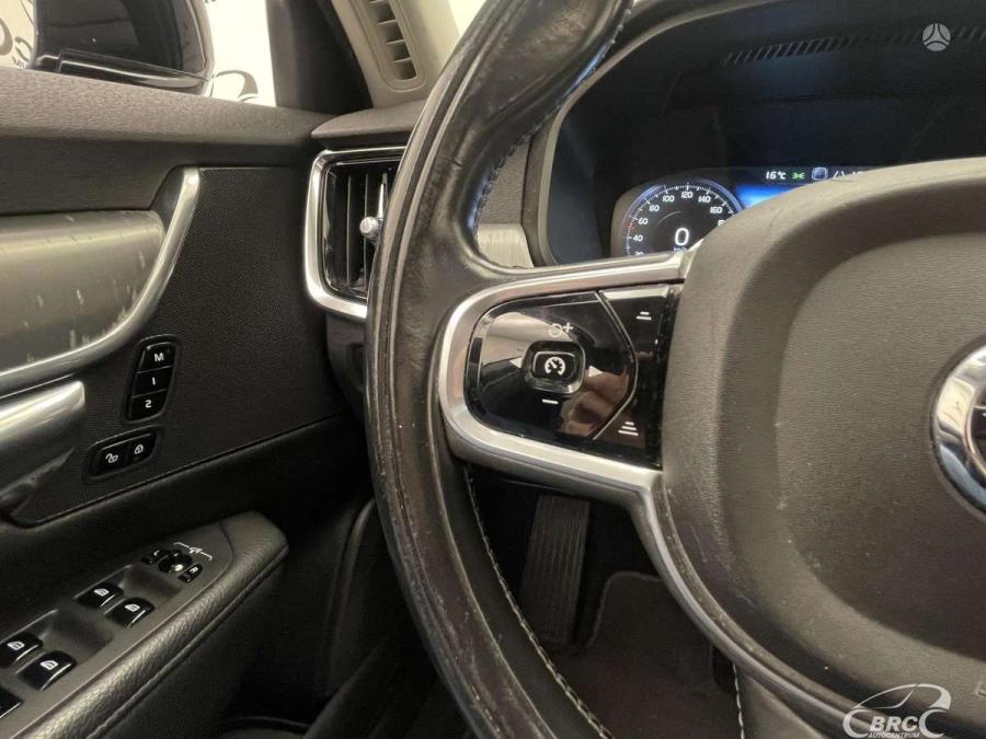 Black Volvo S90 2017 in Vilnius, with an engine capacity of 1.97 L and mileage of 168 thousand km for 14400 €, photo 32 on AUTOMOTO.COM.LV