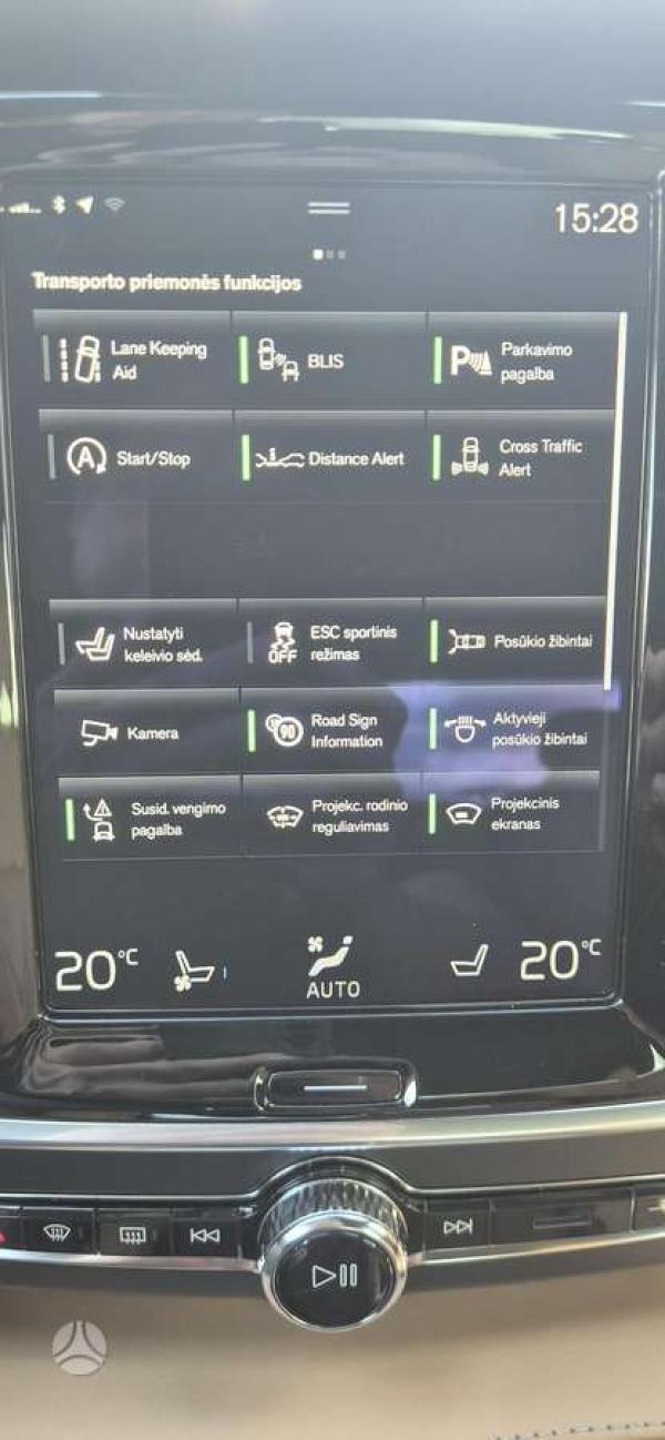 Black Volvo S90 2017 in Vilnius, with an engine capacity of 1.97 L and mileage of 199 thousand km for 21500 €, photo 10 on AUTOMOTO.COM.LV