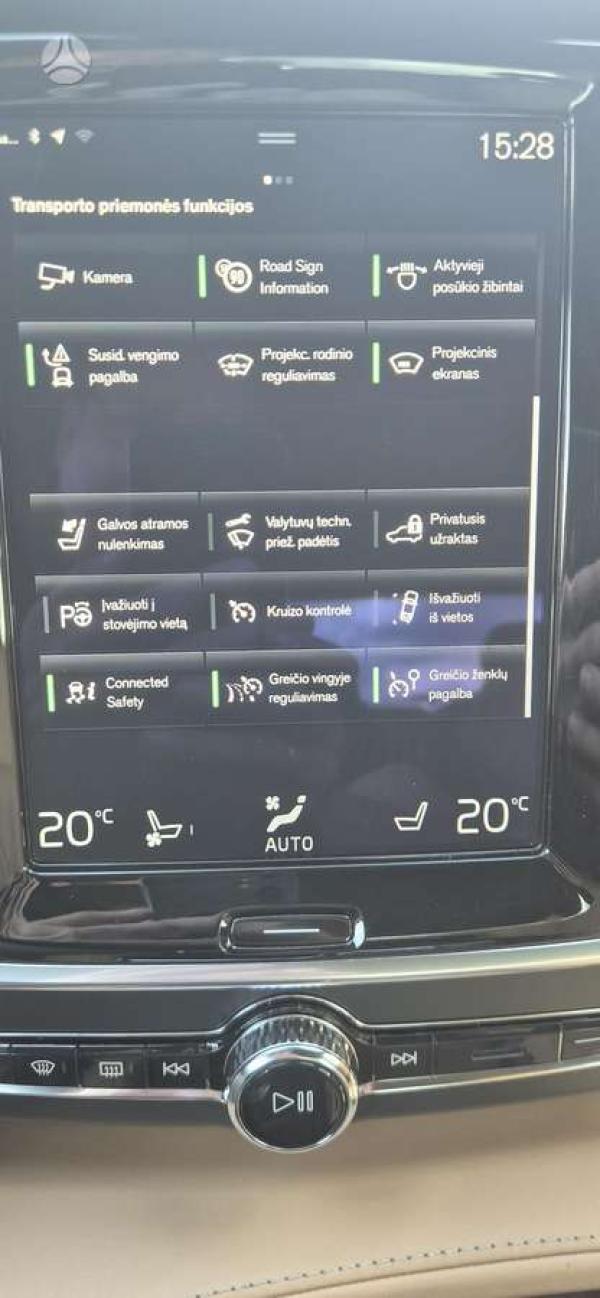 Black Volvo S90 2017 in Vilnius, with an engine capacity of 1.97 L and mileage of 199 thousand km for 21500 €, photo 11 on AUTOMOTO.COM.LV