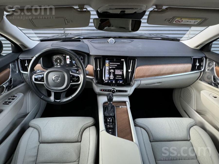 Melns Volvo S90 2018 Rīga, ar dzinēja tilpumu 2.00 L un nobraukumu 171 tūkst. km par 17990 €, foto 5 vietnē AUTOMOTO.COM.LV