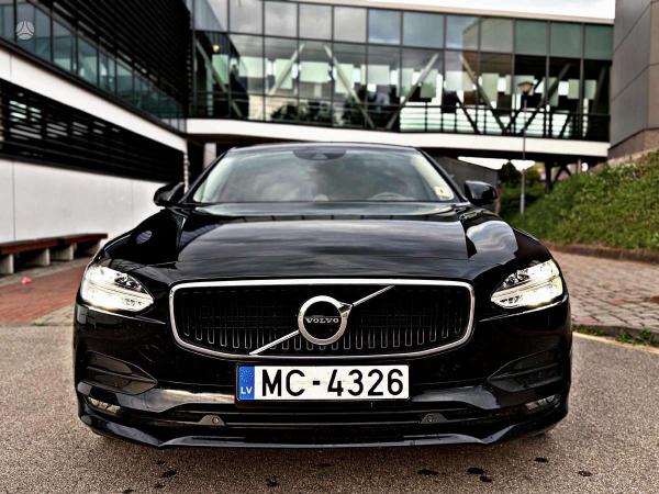 Melns Volvo S90 2018 Viļņa, ar dzinēja tilpumu 1.97 L un nobraukumu 158 tūkst. km par 19500 €, foto 2 vietnē AUTOMOTO.COM.LV