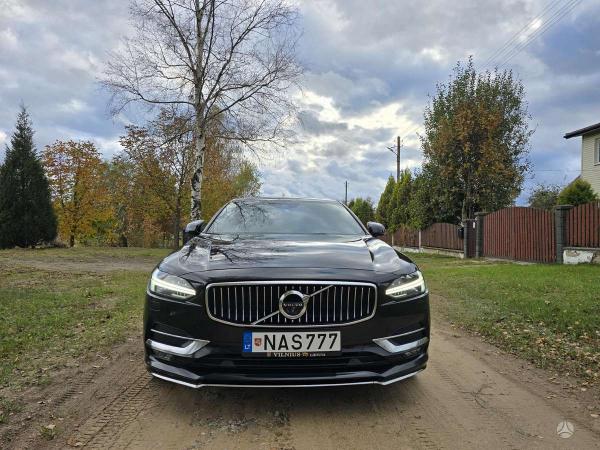 Black Volvo S90 2018 in Vilnius, with an engine capacity of 2.00 L and mileage of 170 thousand km for 26200 €, photo 3 on AUTOMOTO.COM.LV
