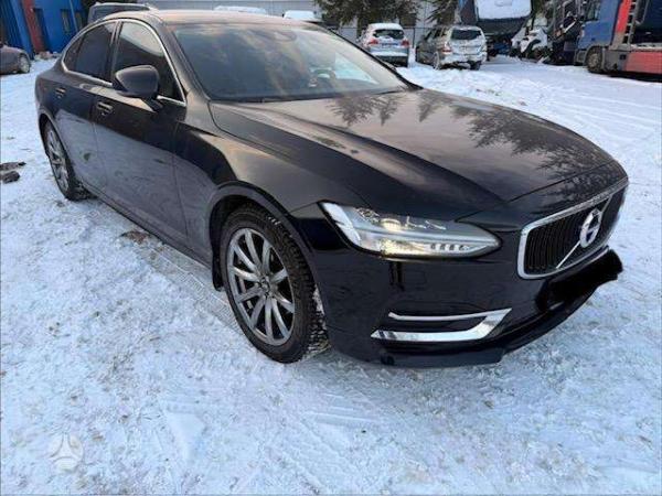 Melns Volvo S90 2018 Tauragė, ar dzinēja tilpumu 1.97 L un nobraukumu 142 tūkst. km par 16990 €, foto 1 vietnē AUTOMOTO.COM.LV