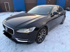 Black Volvo S90 2018 in Taurage, with an engine capacity of 1.97 L and mileage of 142 thousand km for 16990 €, photo 5 on AUTOMOTO.COM.LV