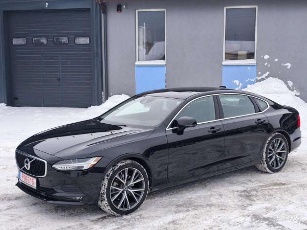 Black Volvo S90 2018 in Klaipeda, with an engine capacity of 2.00 L and mileage of 52 thousand km for 21500 €, photo 3 on AUTOMOTO.COM.LV