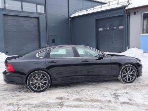 Black Volvo S90 2018 in Klaipeda, with an engine capacity of 2.00 L and mileage of 52 thousand km for 21500 €, photo 7 on AUTOMOTO.COM.LV