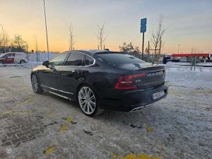Melns Volvo S90 2018 Viļņa, ar dzinēja tilpumu 2.00 L un nobraukumu 175 tūkst. km par 25950 €, foto 5 vietnē AUTOMOTO.COM.LV