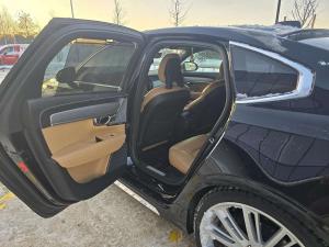 Melns Volvo S90 2018 Viļņa, ar dzinēja tilpumu 2.00 L un nobraukumu 175 tūkst. km par 25950 €, foto 10 vietnē AUTOMOTO.COM.LV