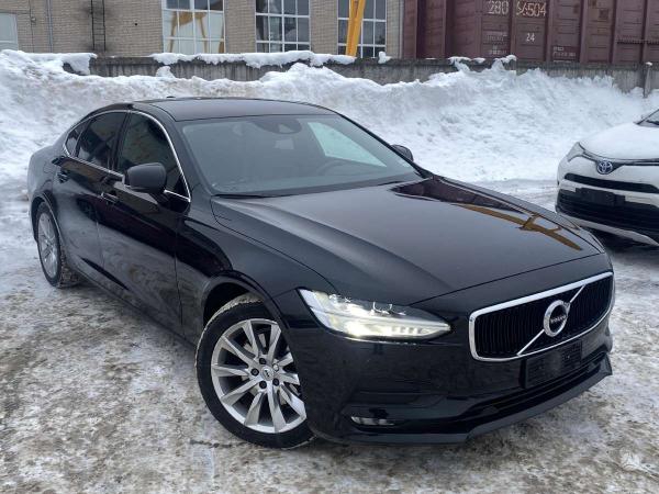 Melns Volvo S90 2018 Viļņa, ar dzinēja tilpumu 1.97 L un nobraukumu 224 tūkst. km par 14400 €, foto 5 vietnē AUTOMOTO.COM.LV