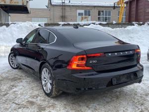Black Volvo S90 2018 in Vilnius, with an engine capacity of 1.97 L and mileage of 224 thousand km for 14400 €, photo 12 on AUTOMOTO.COM.LV