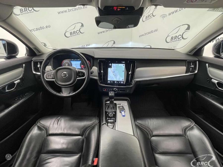 Melns Volvo S90 2018 Viļņa, ar dzinēja tilpumu 1.97 L un nobraukumu 294 tūkst. km par 14900 €, foto 4 vietnē AUTOMOTO.COM.LV